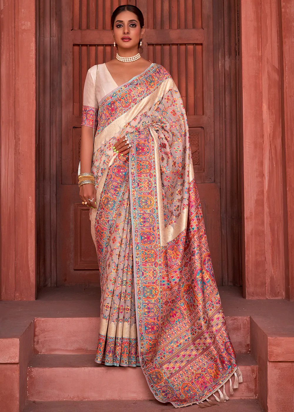 Off White Kashmiri Jamawar Woven Pashmina Silk Saree - Urban Womania